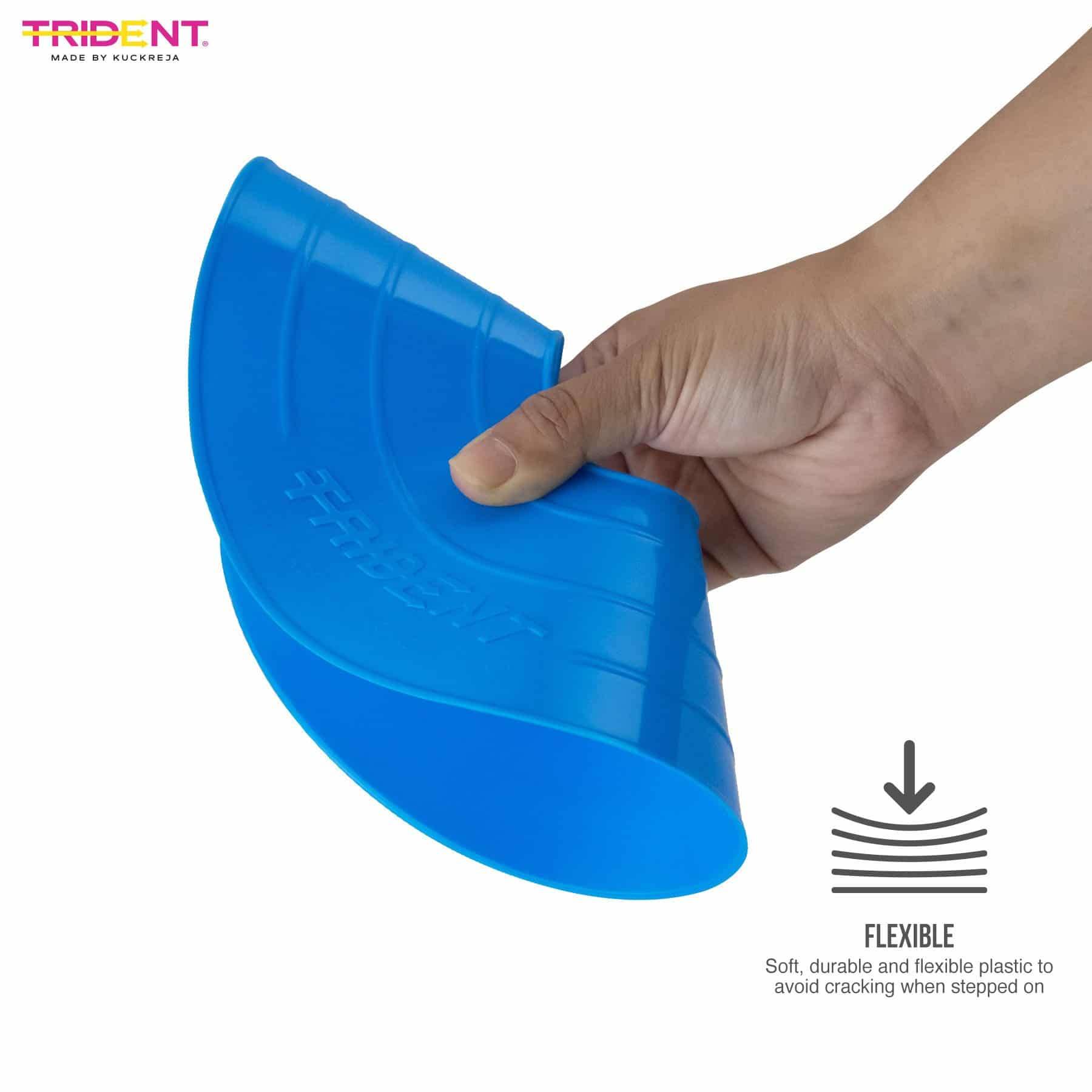 TRIDENT PREMIUM DISCO CONES SET W/BAG - 50 PIECES (MULTICOLOUR)